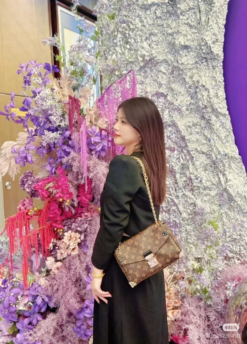 Top mirror Louis Vuitton Satchel Bags