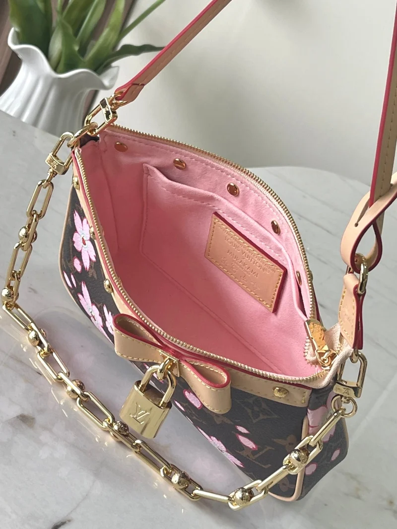 High accuracy Louis Vuitton Satchel Bags