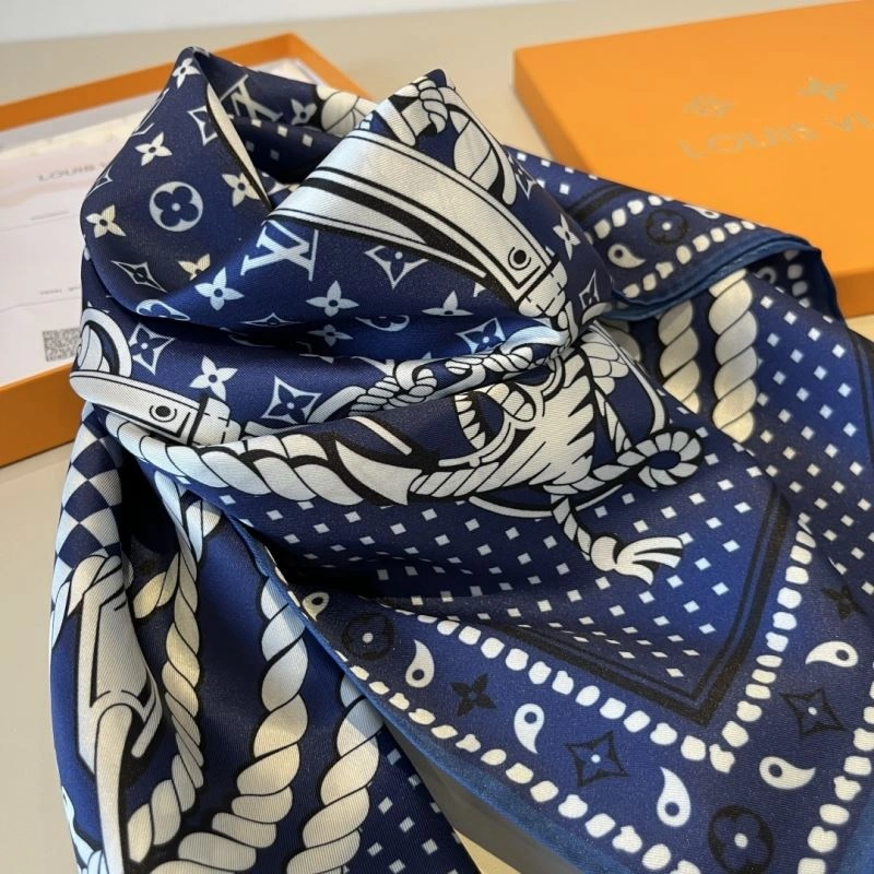 Value-priced Louis Vuitton Scarf