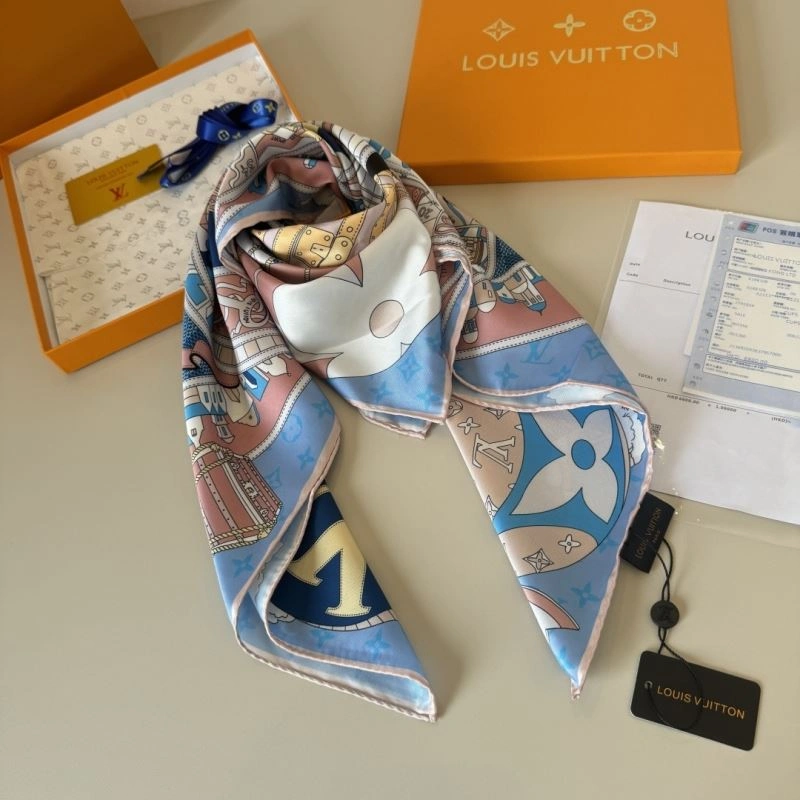 Accurate model Louis Vuitton Scarf