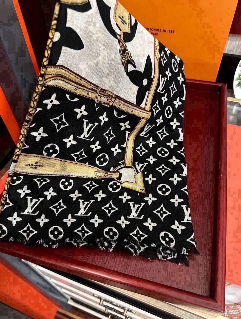 Bargain Louis Vuitton Scarf