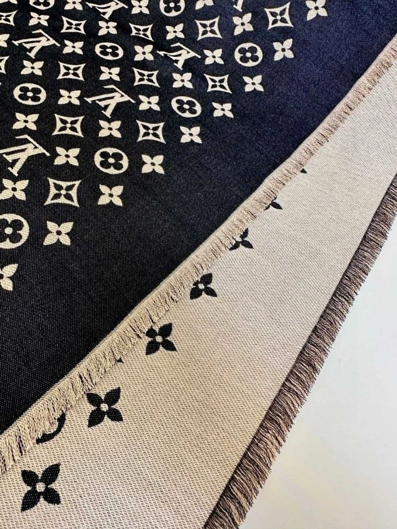 Cut-rate Louis Vuitton Scarf