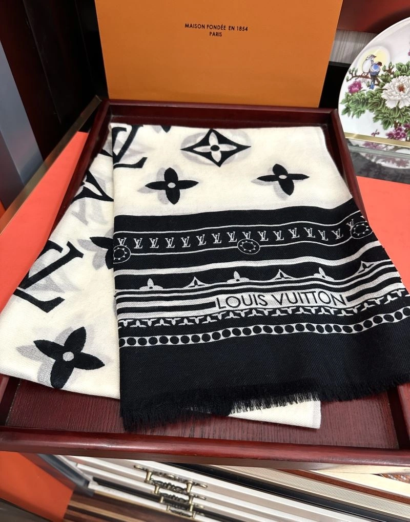 Cut-rate Louis Vuitton Scarf