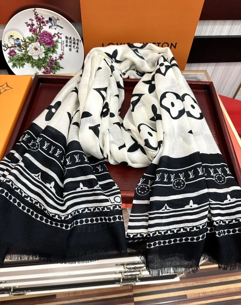 Cut-rate Louis Vuitton Scarf
