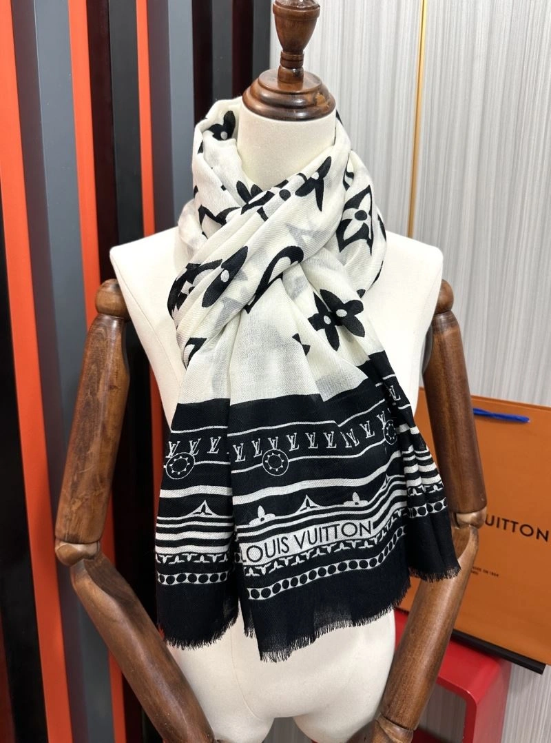 Cut-rate Louis Vuitton Scarf