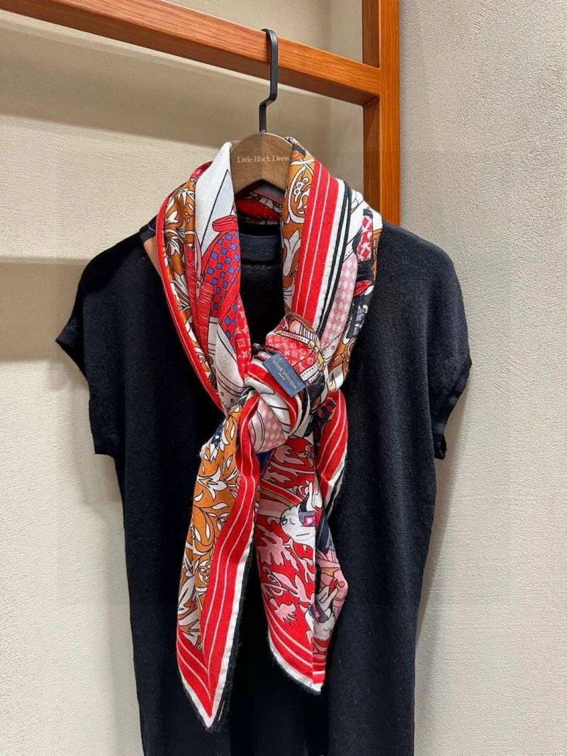 High accuracy Louis Vuitton Scarf