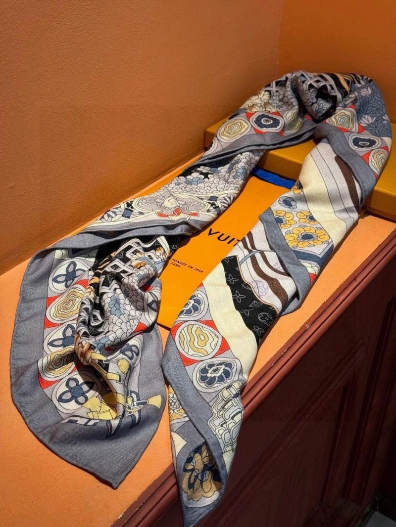 Top mirror Louis Vuitton Scarf