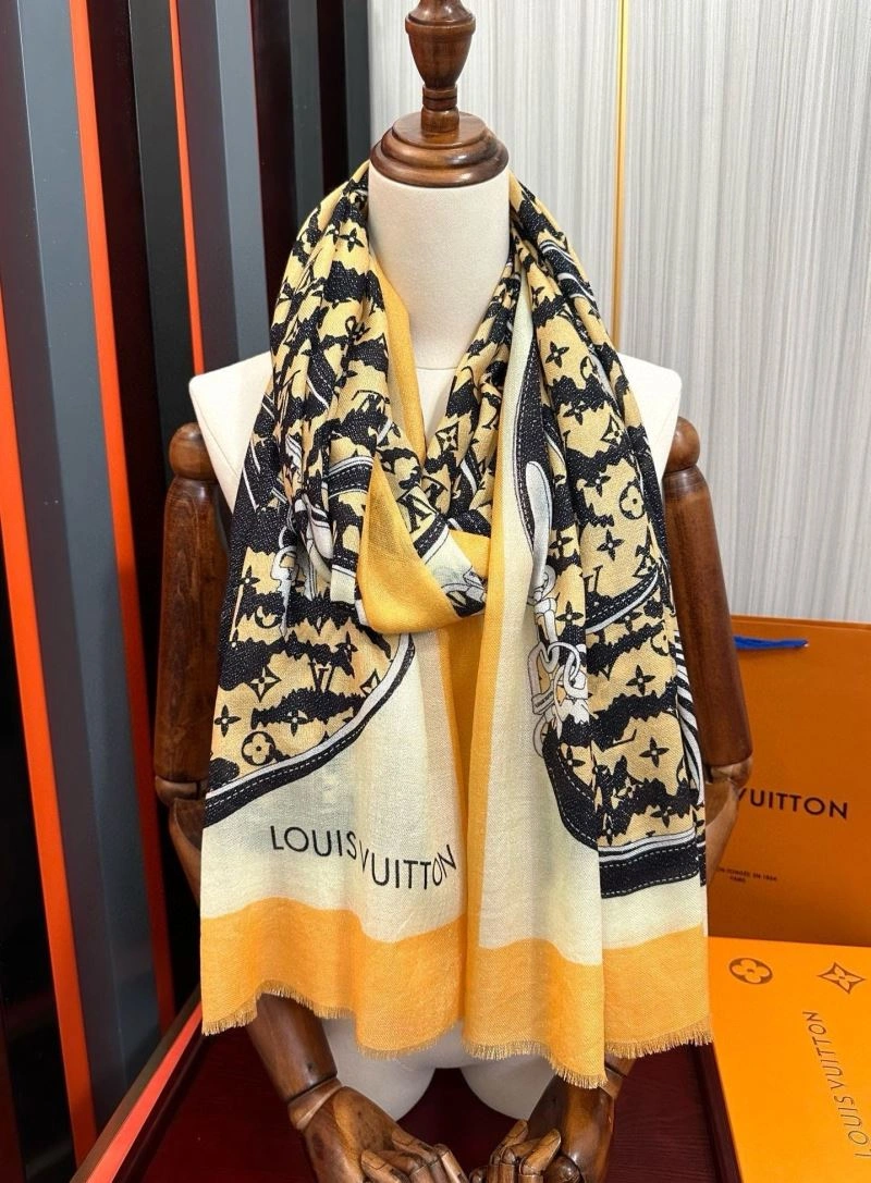 Bargain Louis Vuitton Scarf