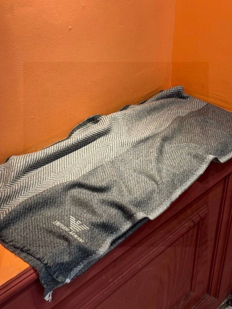 Genuine Louis Vuitton Scarf
