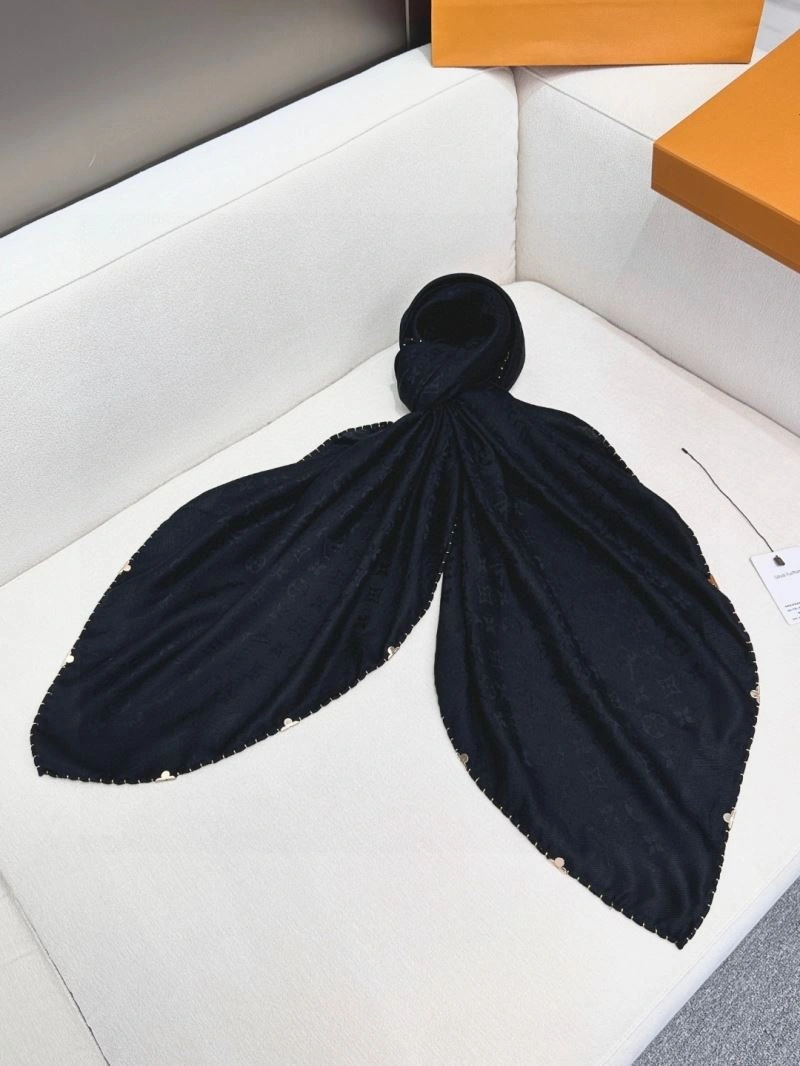 Bargain Louis Vuitton Scarf