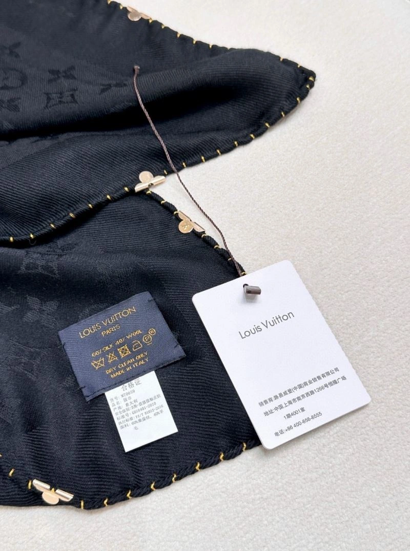 Bargain Louis Vuitton Scarf