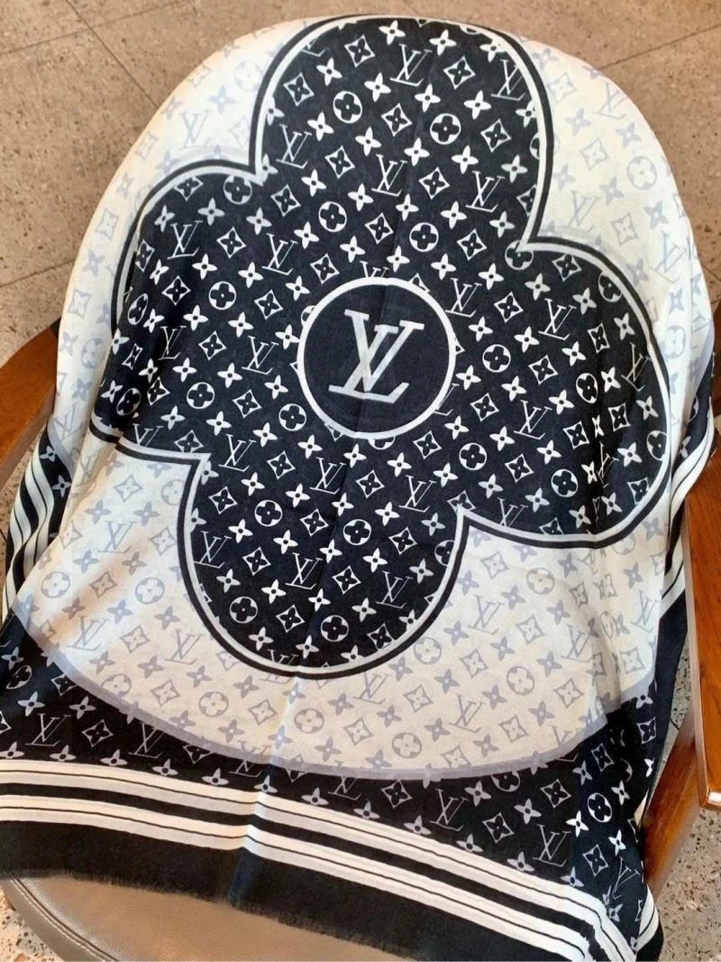 Factory-made Louis Vuitton Scarf