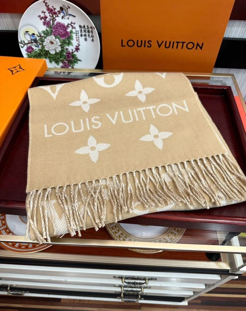Exact replica Louis Vuitton Scarf