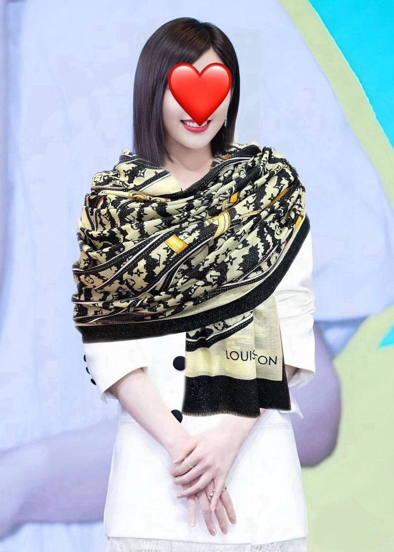 Louis Vuitton Scarf