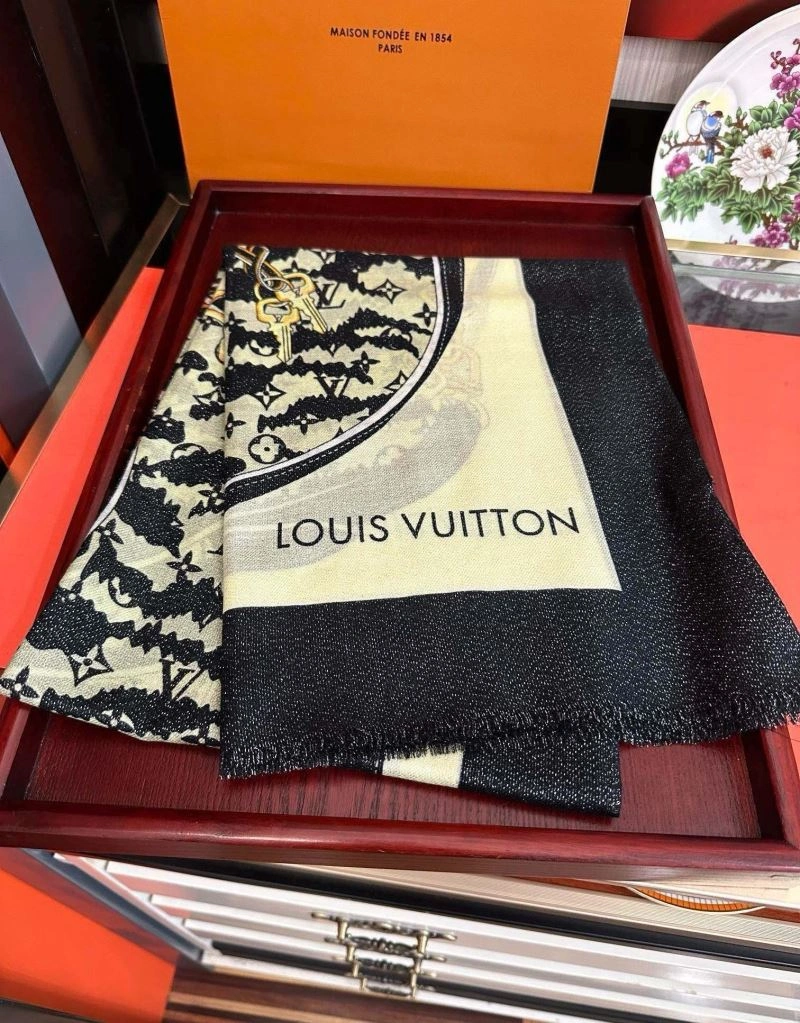 Perfect replica Louis Vuitton Scarf