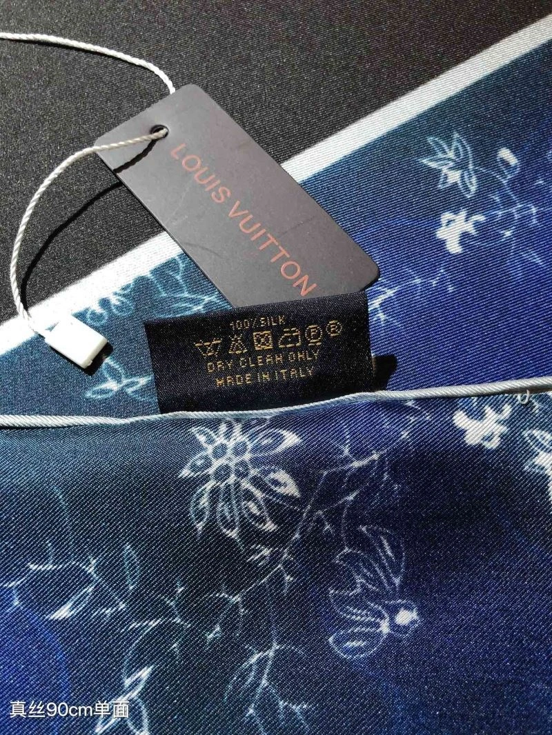 Reasonably priced Louis Vuitton Scarf