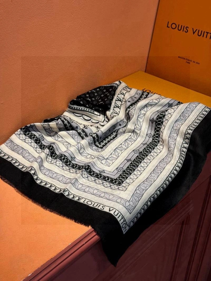 High accuracy Louis Vuitton Scarf