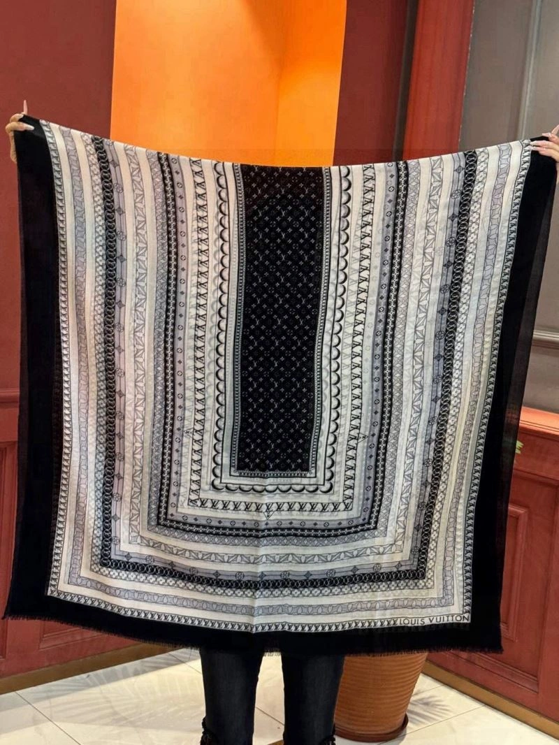 High accuracy Louis Vuitton Scarf
