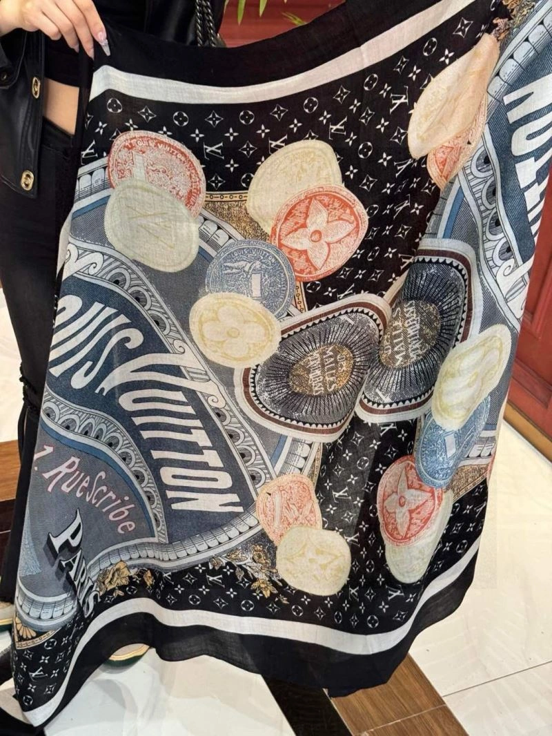 Perfect replica Louis Vuitton Scarf