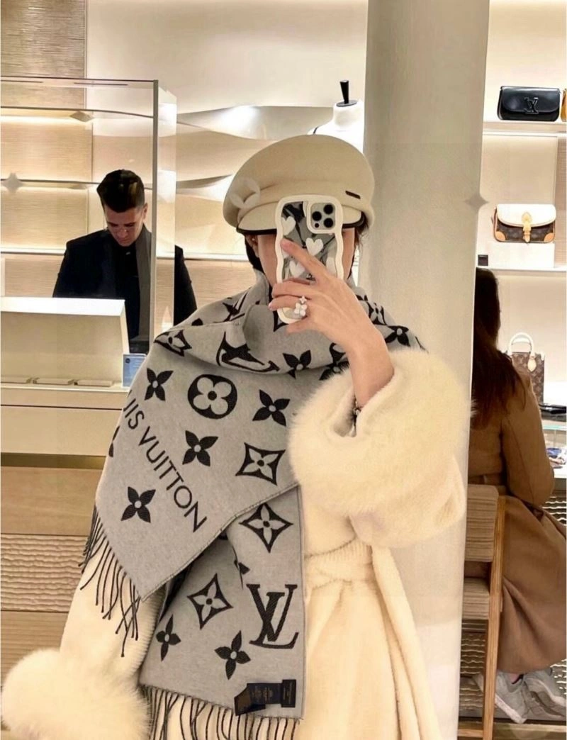 1:1 copy Louis Vuitton Scarf