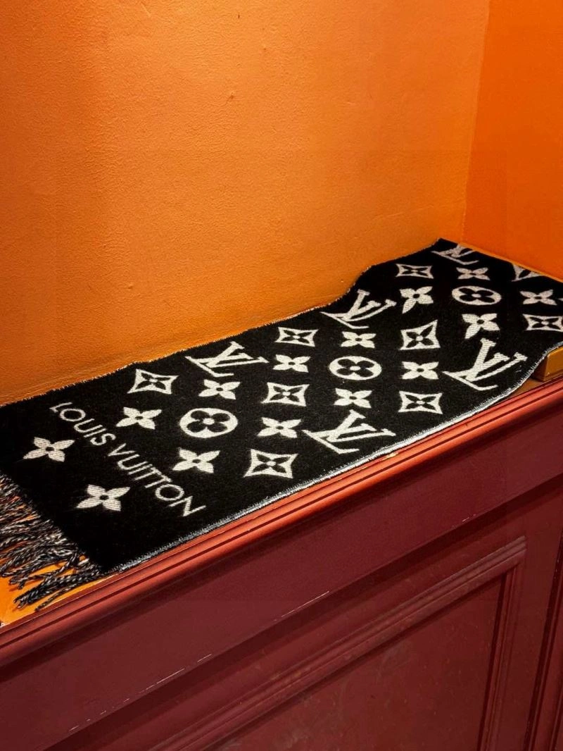 1:1 copy Louis Vuitton Scarf