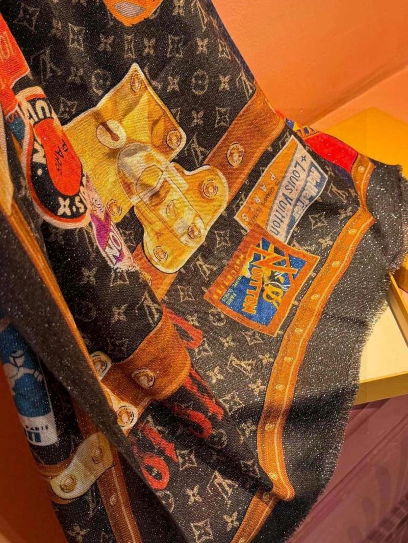 Factory-made Louis Vuitton Scarf