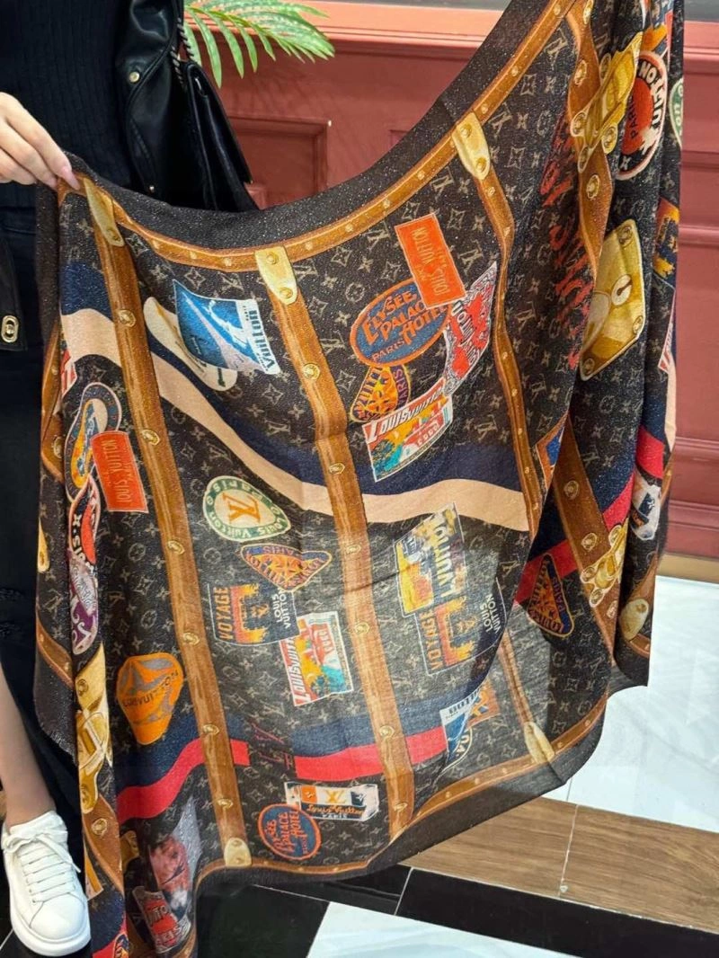 Factory-made Louis Vuitton Scarf