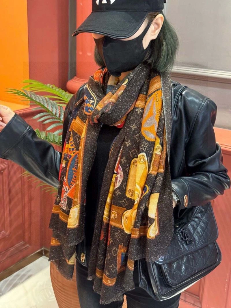 Factory-made Louis Vuitton Scarf