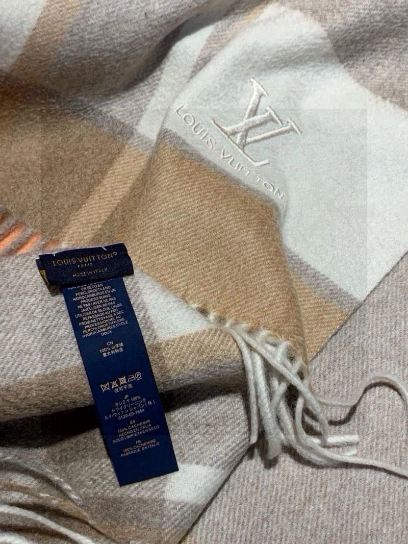 Official Louis Vuitton Scarf