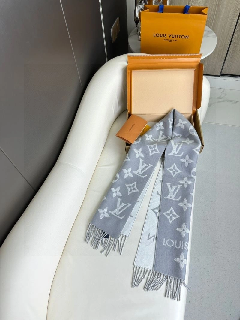 Indistinguishable Louis Vuitton Scarf