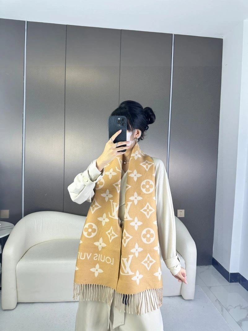 Louis Vuitton Scarf