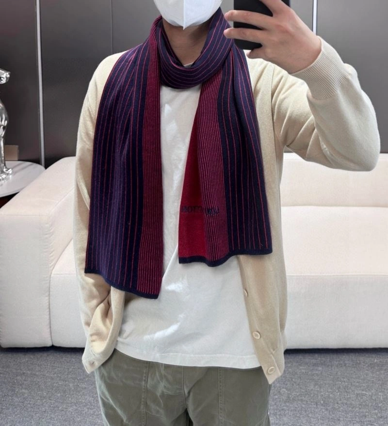 Louis Vuitton Scarf
