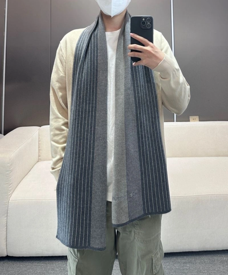 Louis Vuitton Scarf