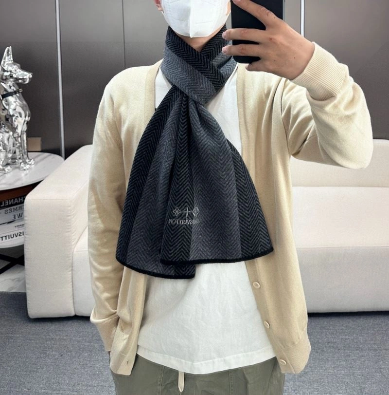 Discounted Louis Vuitton Scarf