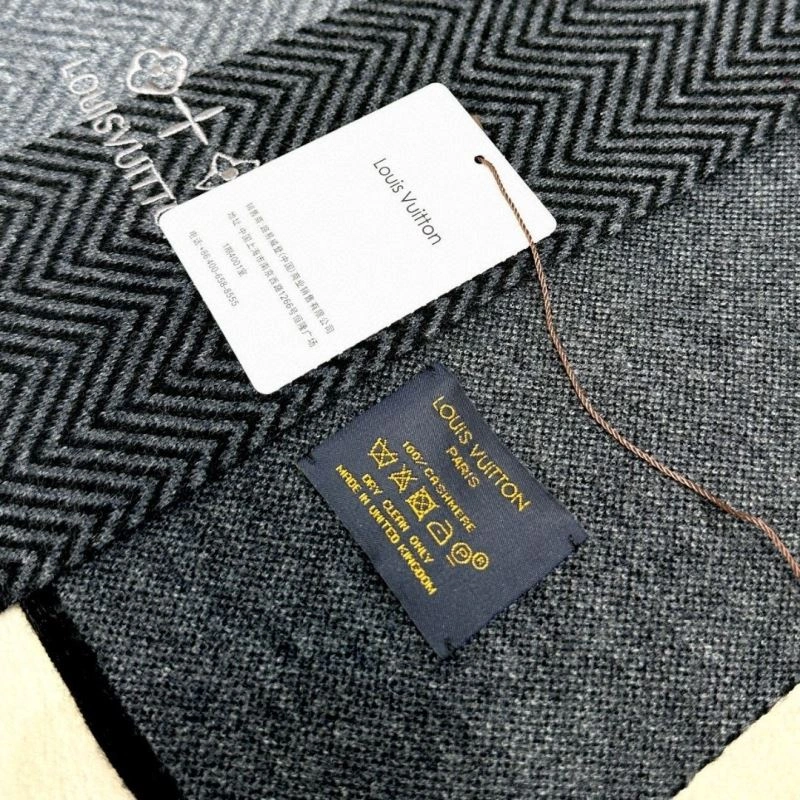 Discounted Louis Vuitton Scarf