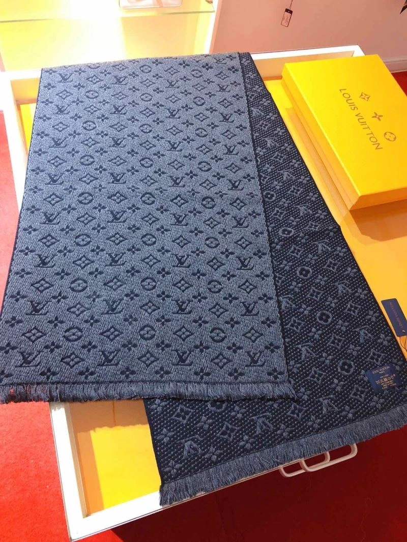 Legit Louis Vuitton Scarf