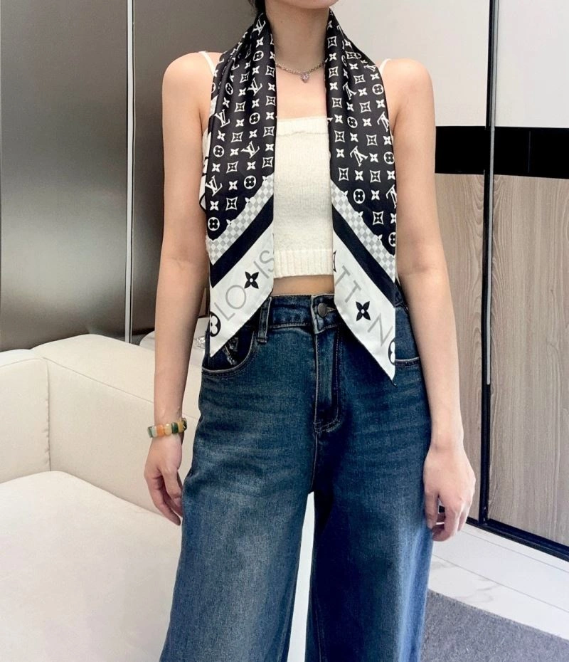 Louis Vuitton Scarf