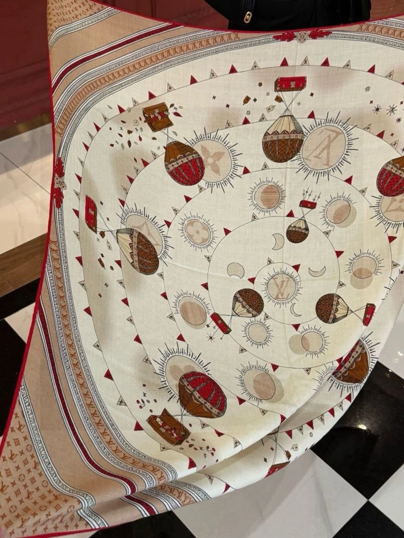 Brand-authenticated Louis Vuitton Scarf