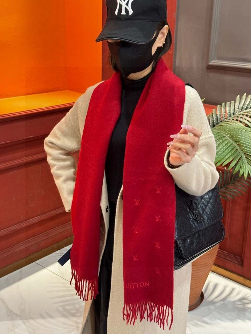Louis Vuitton Scarf