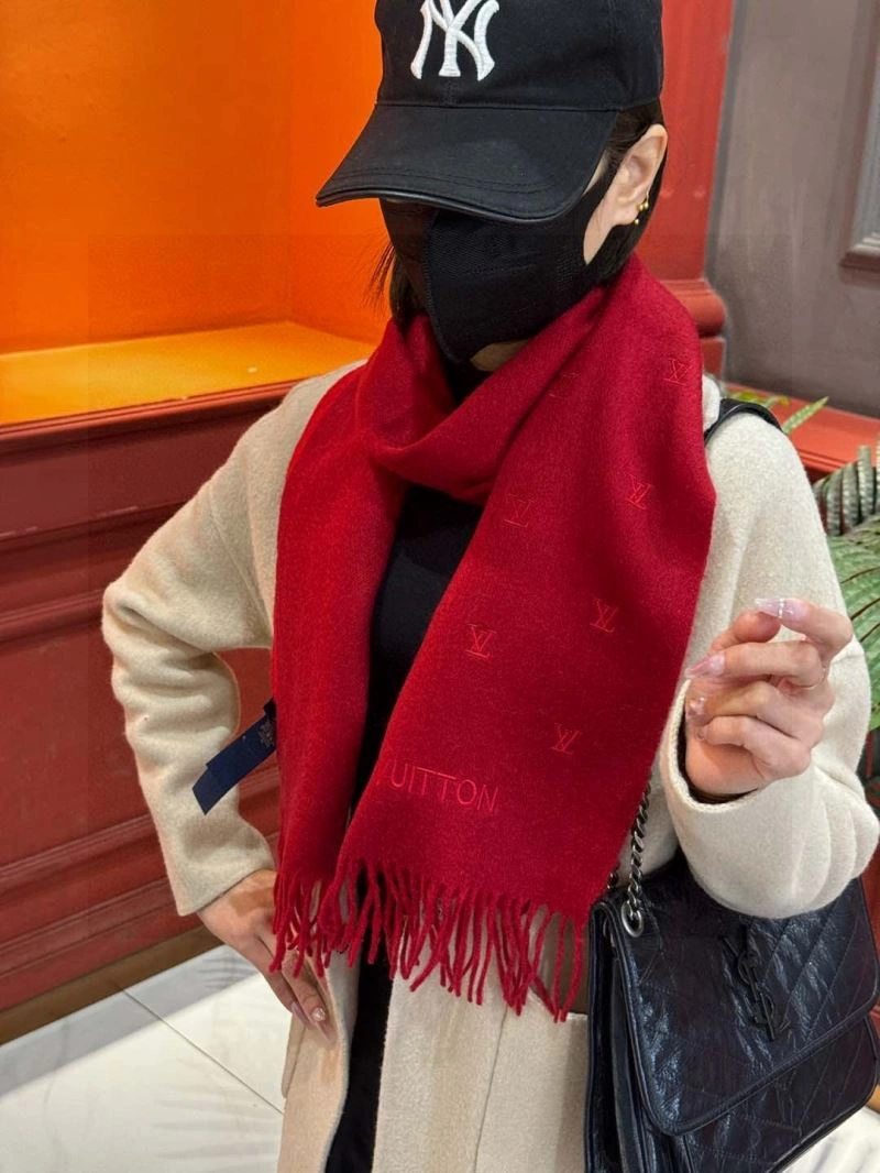 Precise copy Louis Vuitton Scarf