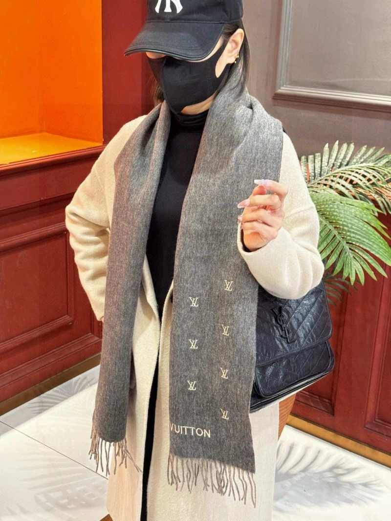 Louis Vuitton Scarf