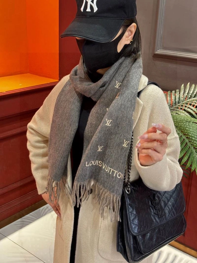 OEM Louis Vuitton Scarf