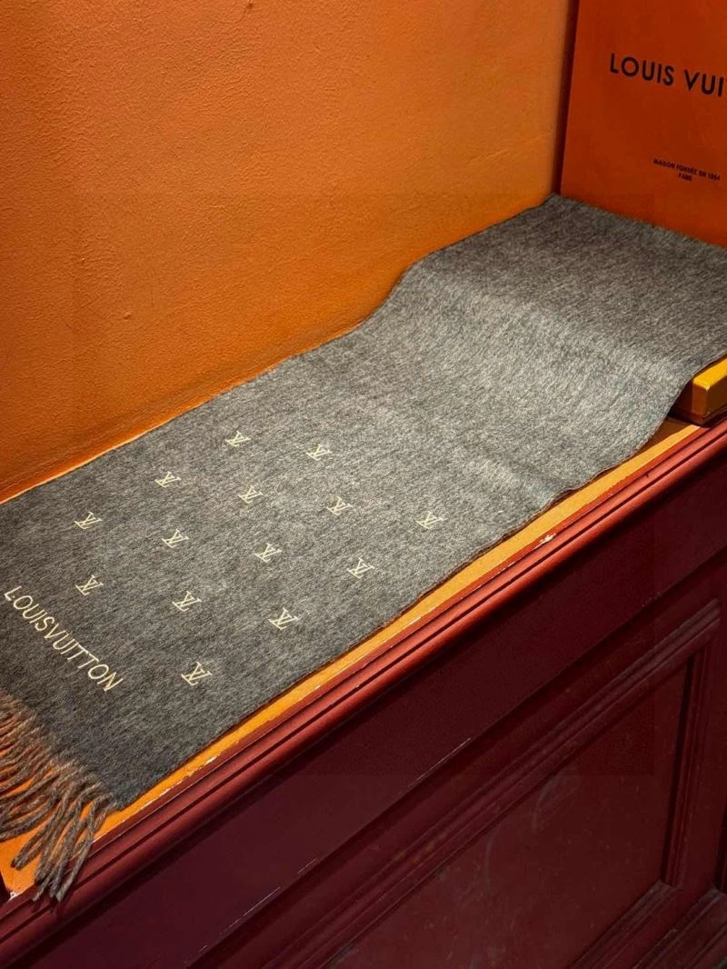 OEM Louis Vuitton Scarf