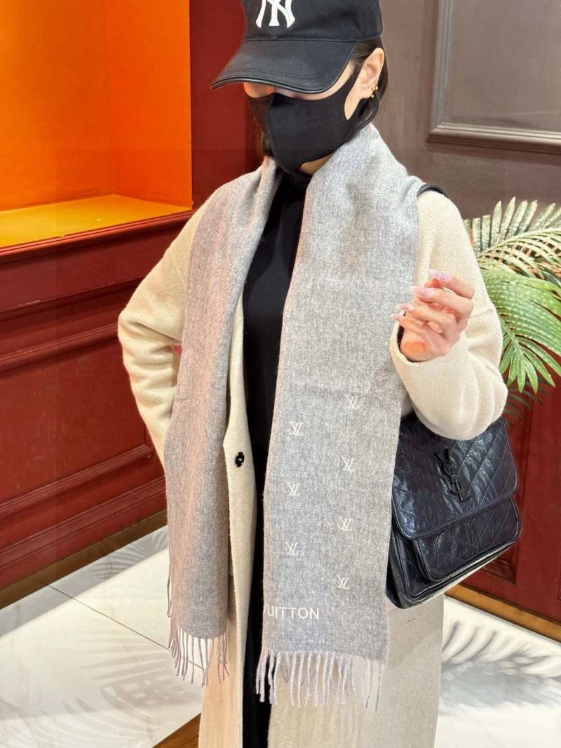 Louis Vuitton Scarf