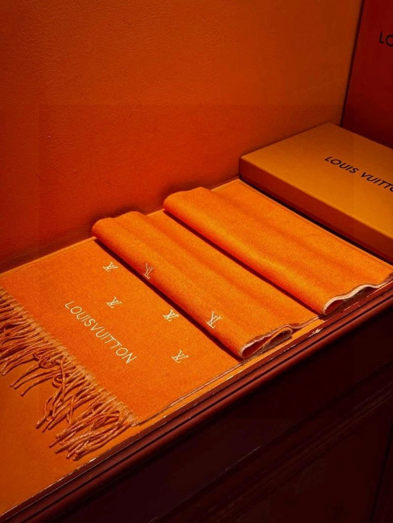 Real Louis Vuitton Scarf