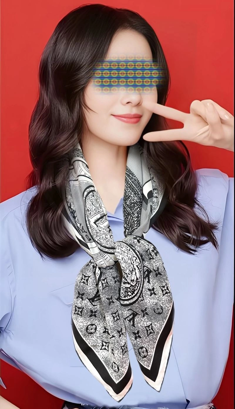 Louis Vuitton Scarf