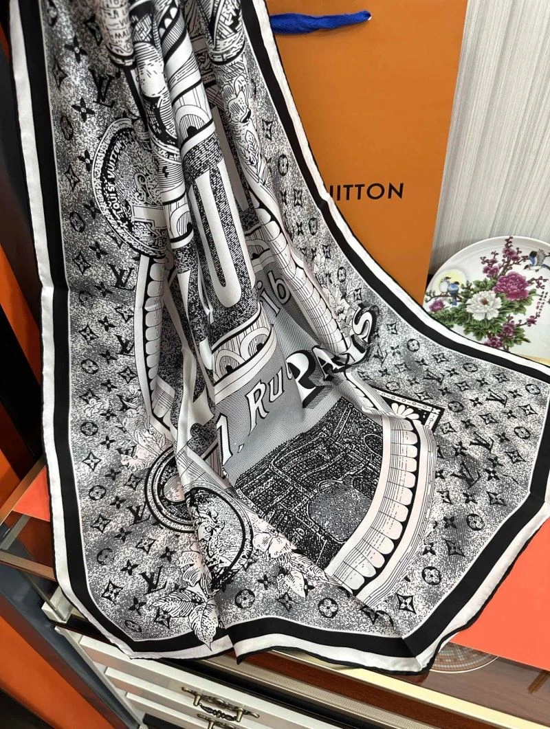 Bargain Louis Vuitton Scarf