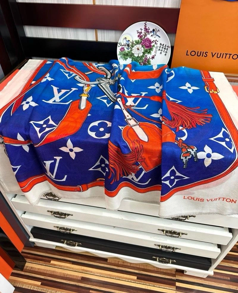 Genuine Louis Vuitton Scarf