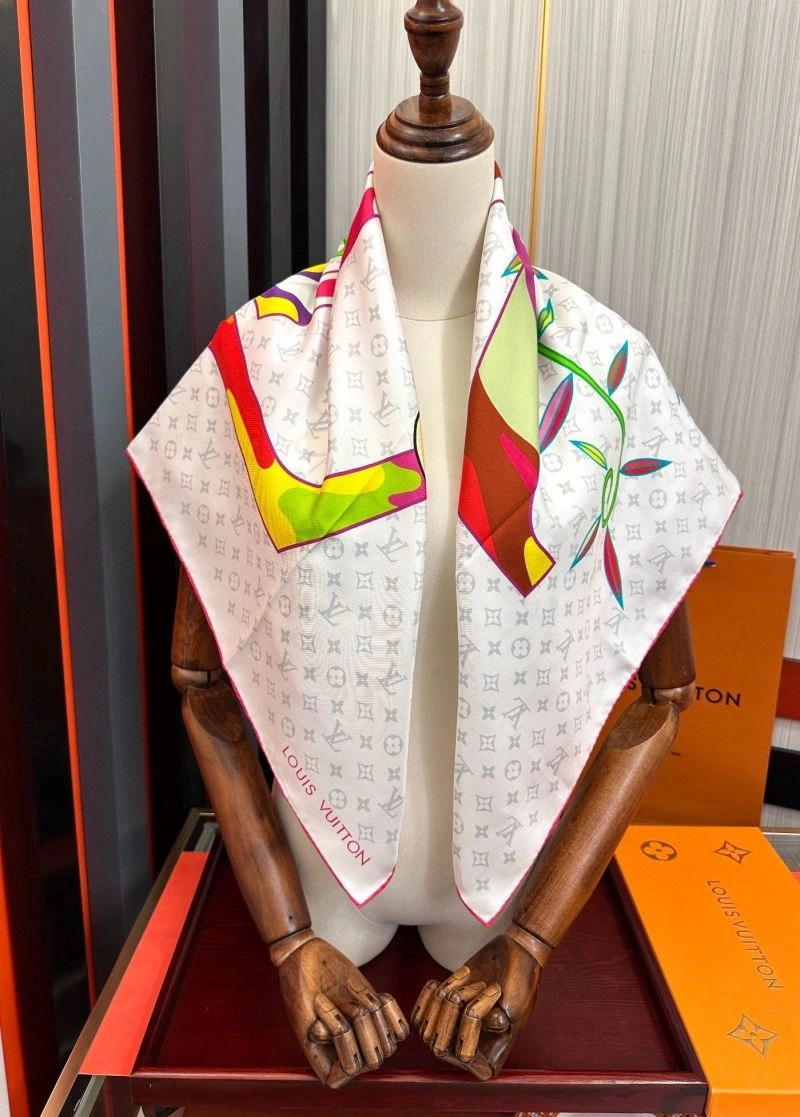 Bargain Louis Vuitton Scarf