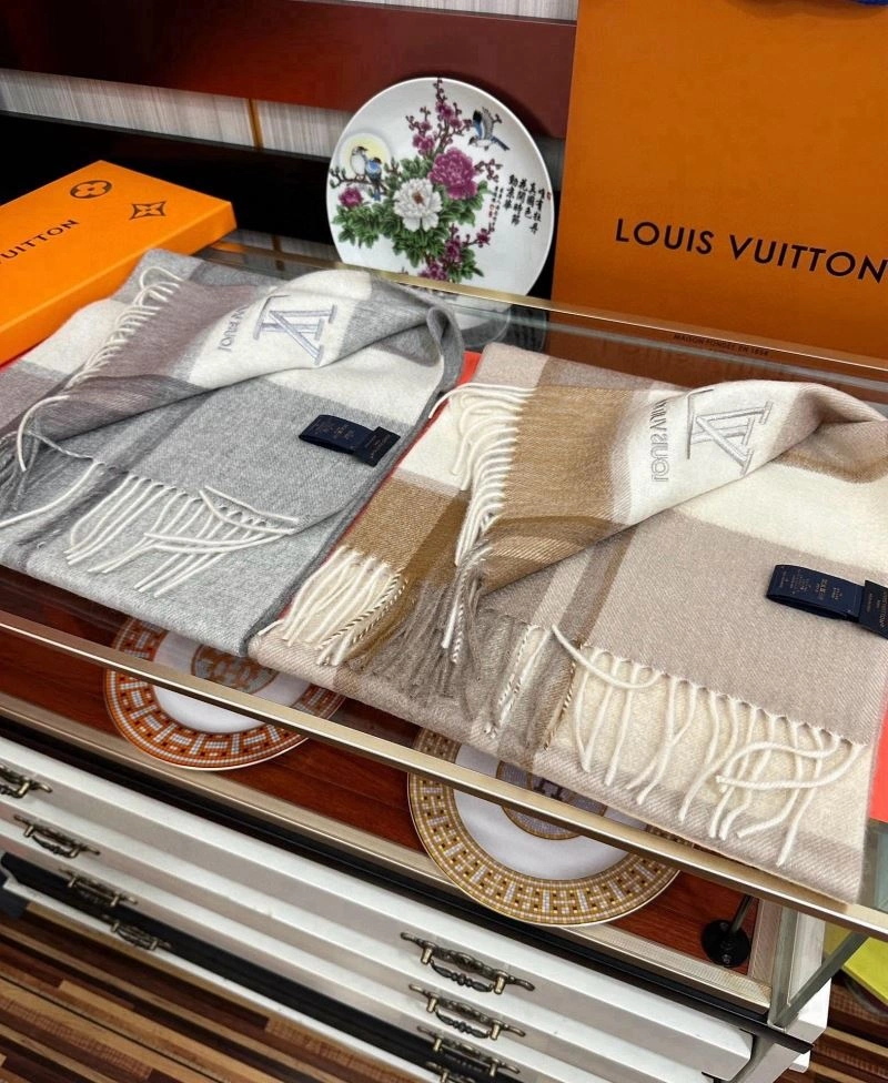 Discounted Louis Vuitton Scarf